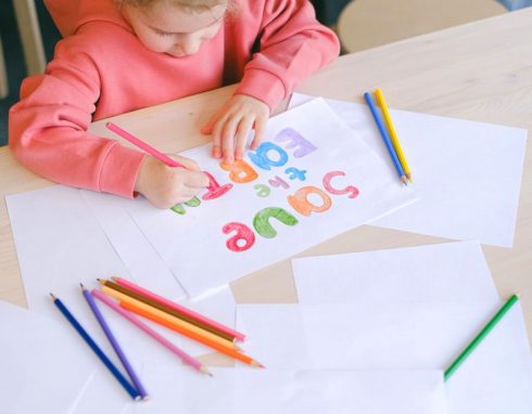 8 Activities to Help Children Learn the Colors | Premium Joy