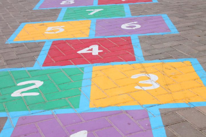 11 Activities to Teach Basic Shapes to Young Children | Premiumjoy